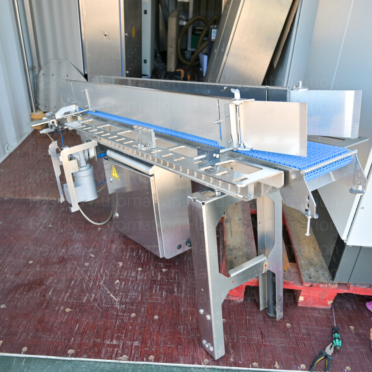 MULTIVAC Variable Speed End Conveyor – Hasuka Automation